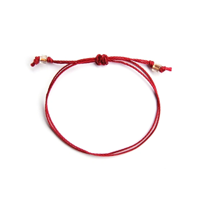 Kabbalah Rött snörearmband Guldglaspärlor - Megumi Nishikawa – Cay ...